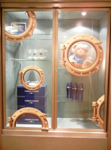 5 Steps For Designing Retail Window Displays